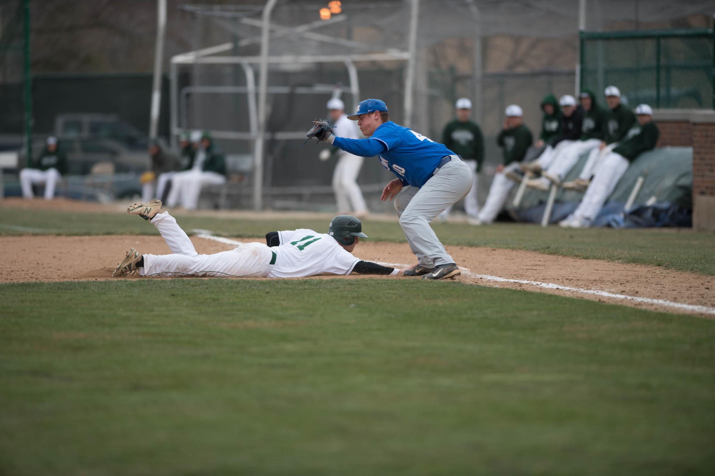Jacob Houghton - 2019 - Baseball - Illinois Wesleyan University Athletics