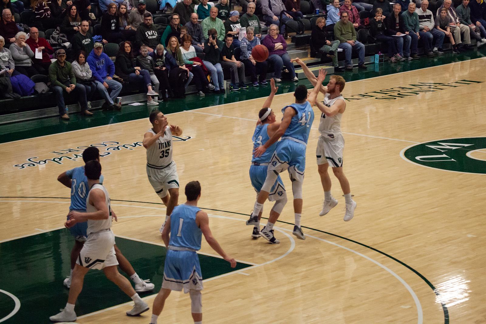 Colin Bonnett - 2018-19 - Men's Basketball - Illinois Wesleyan ...