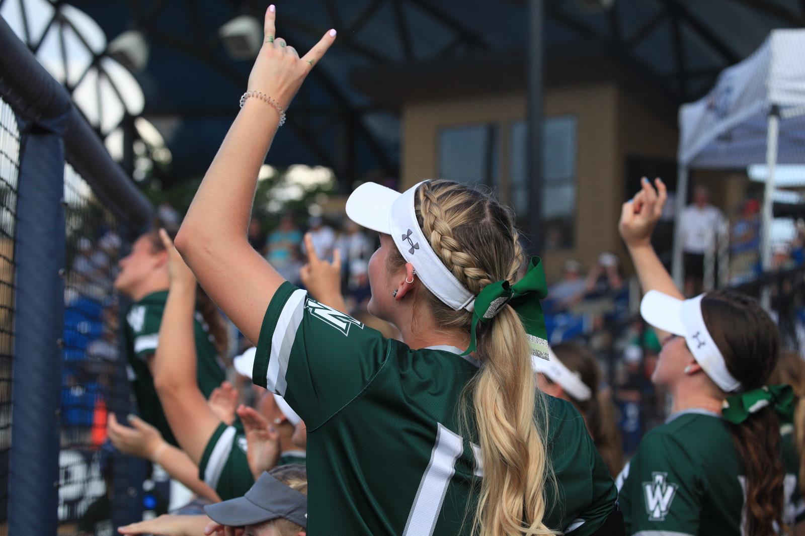 Sydney Alery - 2020 - Softball - Illinois Wesleyan University Athletics