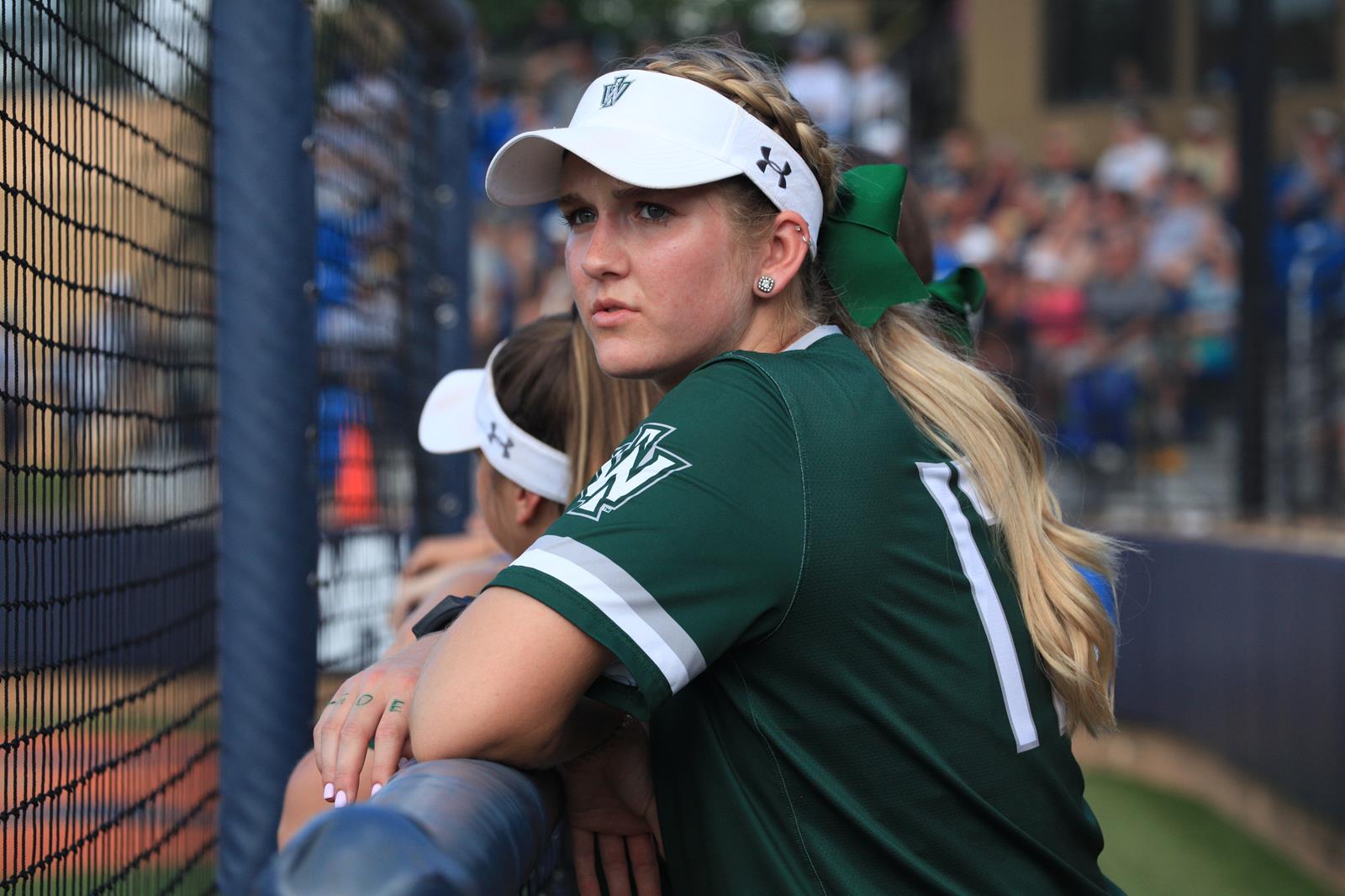 Sydney Alery - 2020 - Softball - Illinois Wesleyan University Athletics