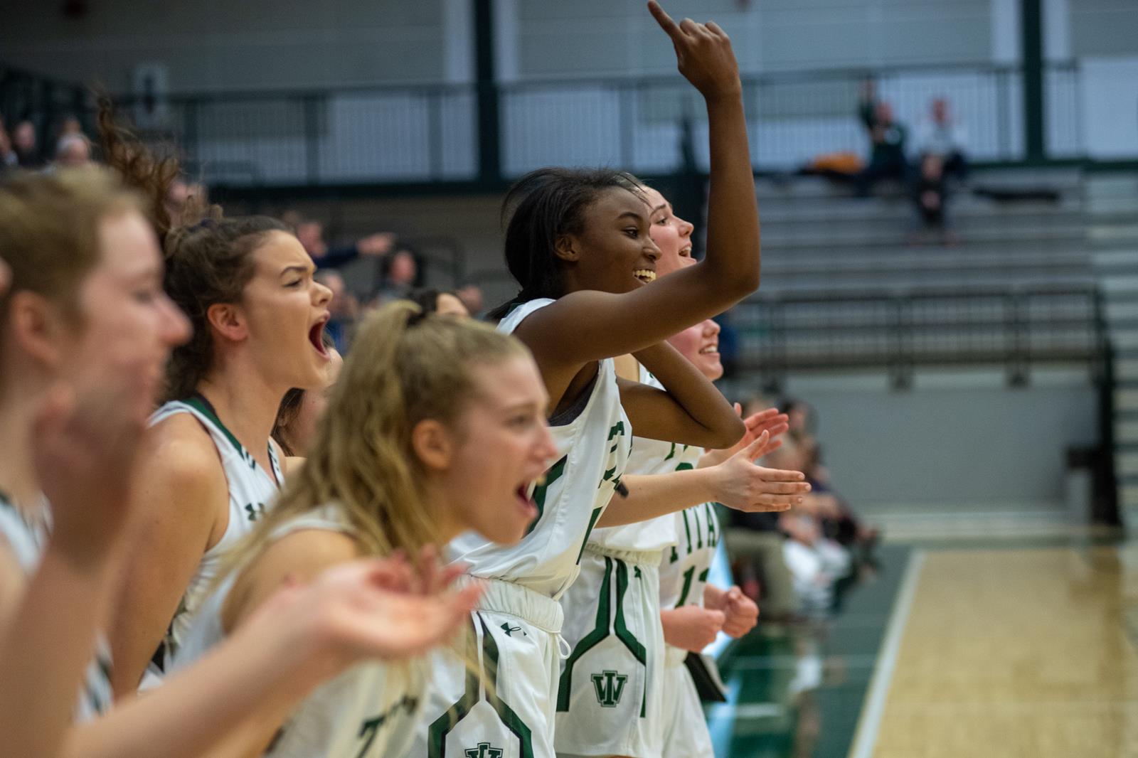 Kaia Bowen - 2021-22 - Women's Basketball - Illinois Wesleyan ...