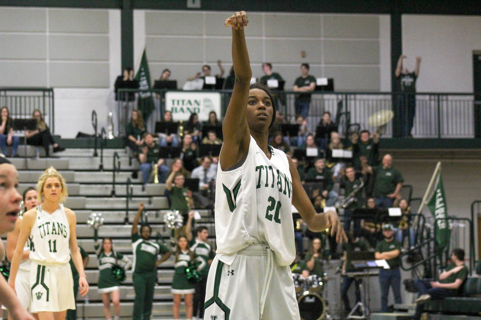 Kaia Bowen - 2021-22 - Women's Basketball - Illinois Wesleyan ...