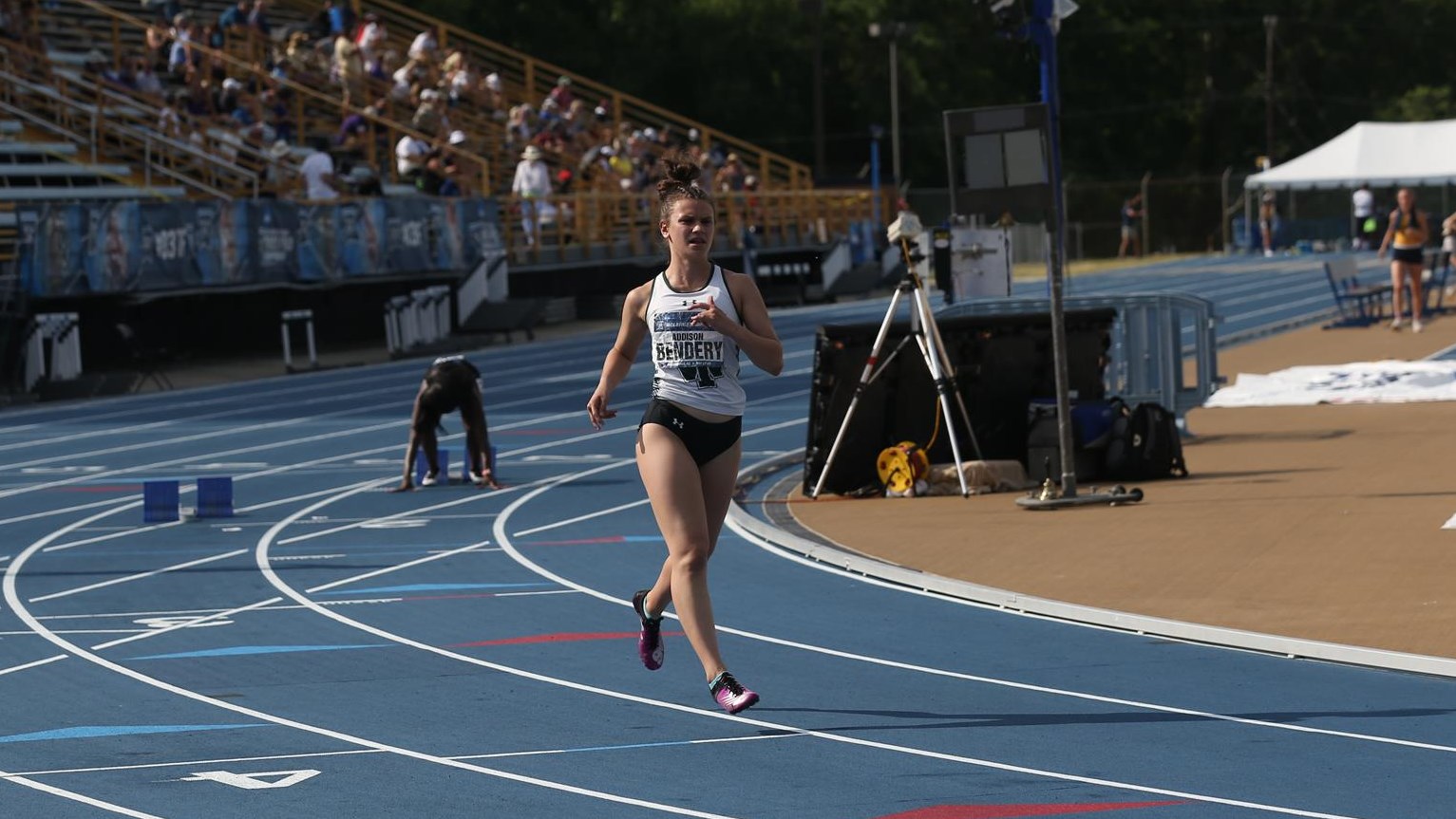 Addison Bendery - 2021-22 - Women's Track and Field - Illinois Wesleyan ...