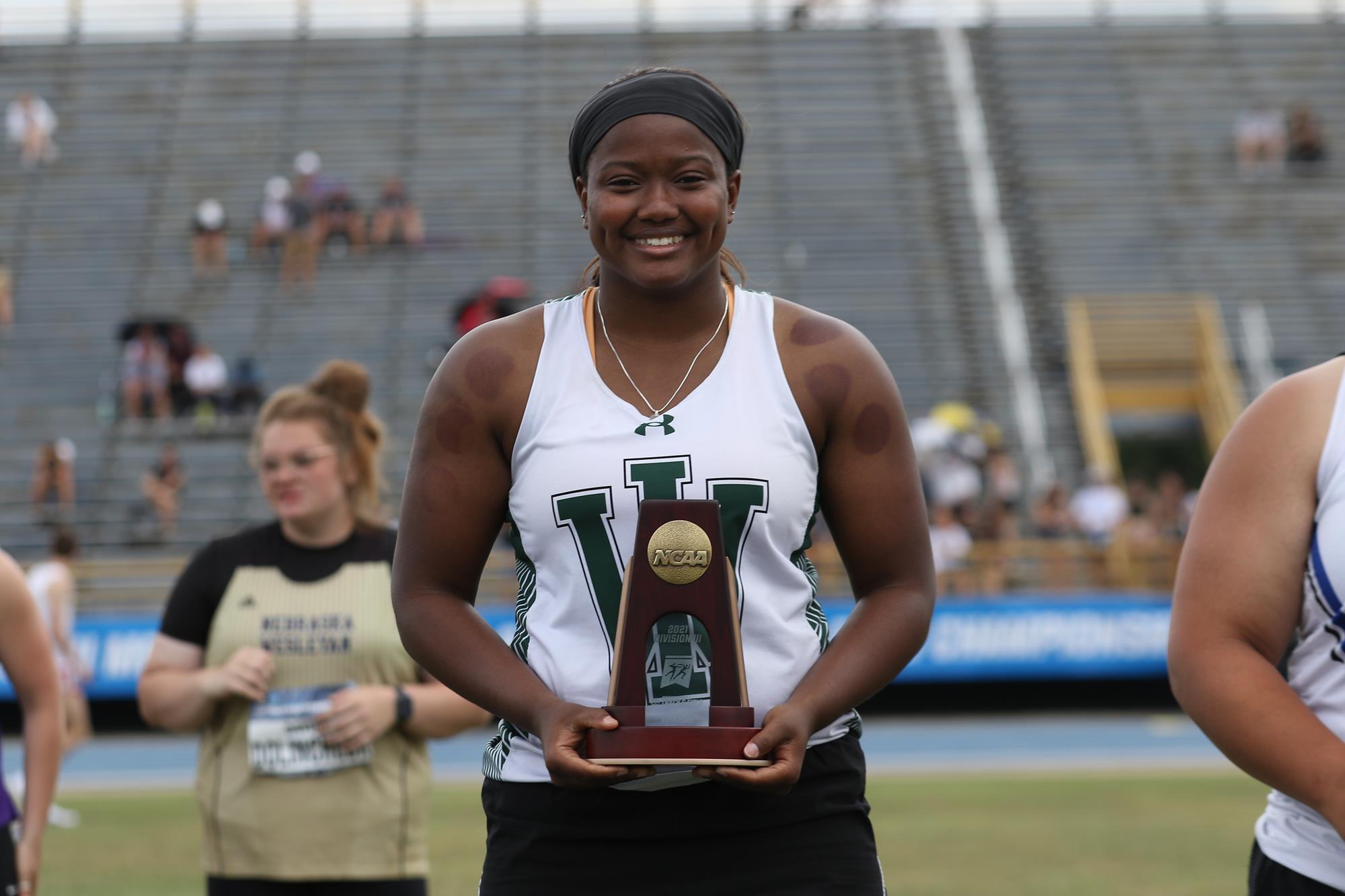 Ayana Blair - 2020-21 - Women's Track and Field - Illinois Wesleyan ...