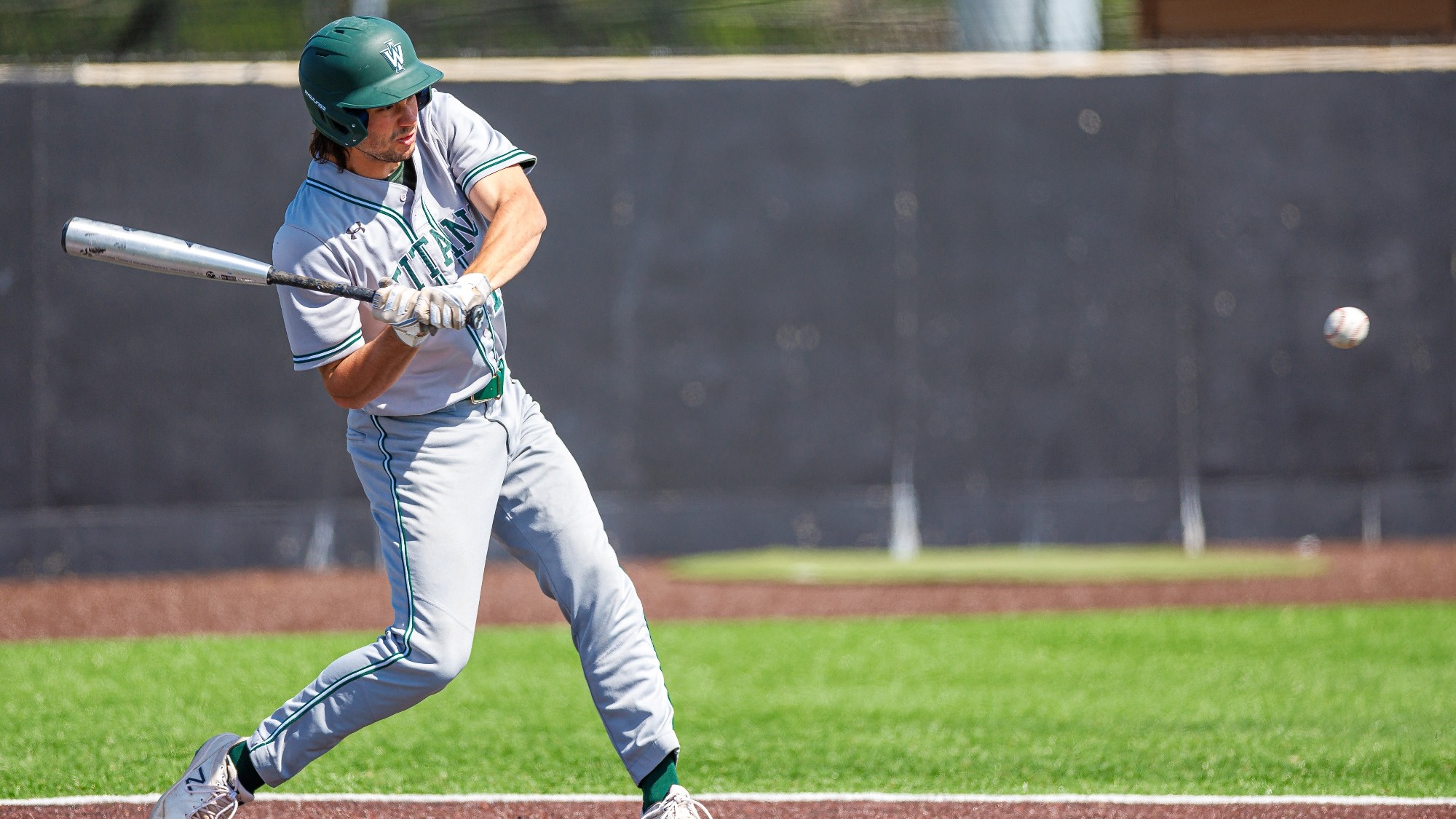 Baseball Sweeps Bears in Doubleheader - Illinois Wesleyan University ...