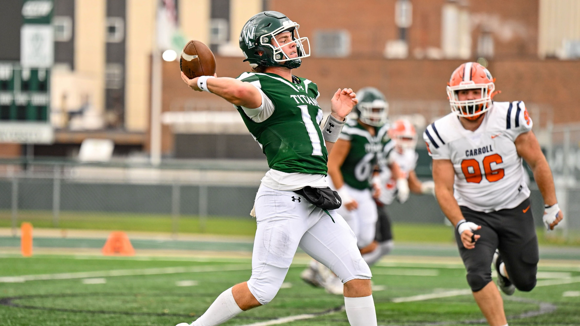 Titan Trio Named to All-CCIW Football Teams - Illinois Wesleyan ...