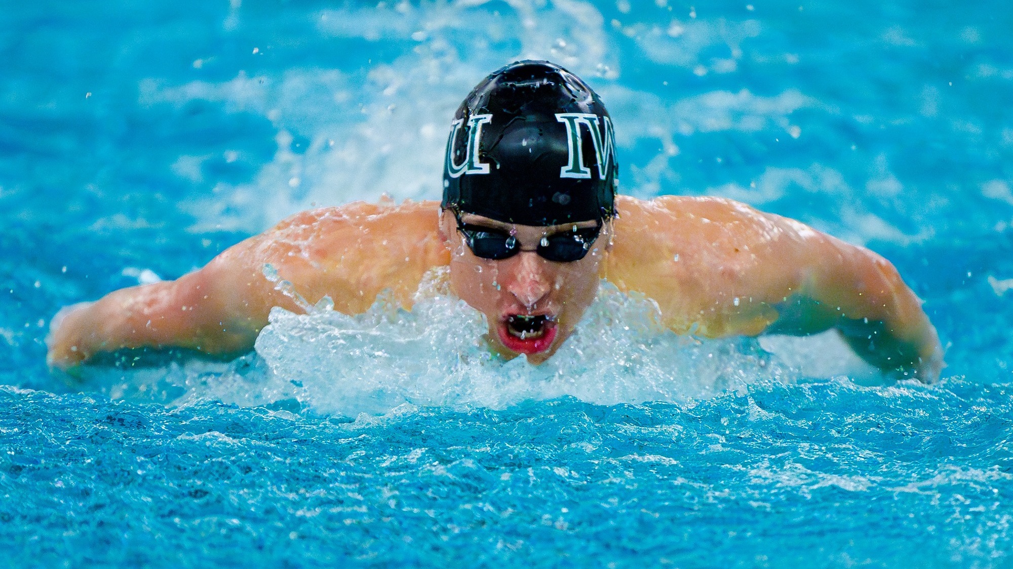 Worsley Highlights Day One of CCIW Championships - Illinois Wesleyan ...
