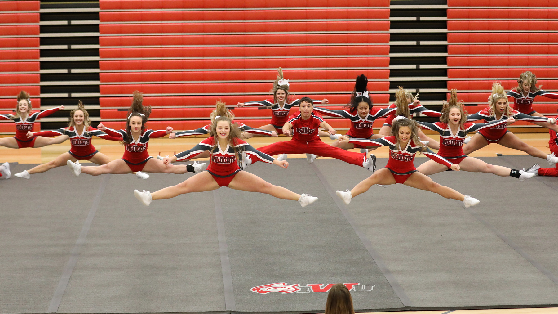 .CHEER TAKE BOTH ROUNDS IN WILDCAT INVITE - Indiana Wesleyan University