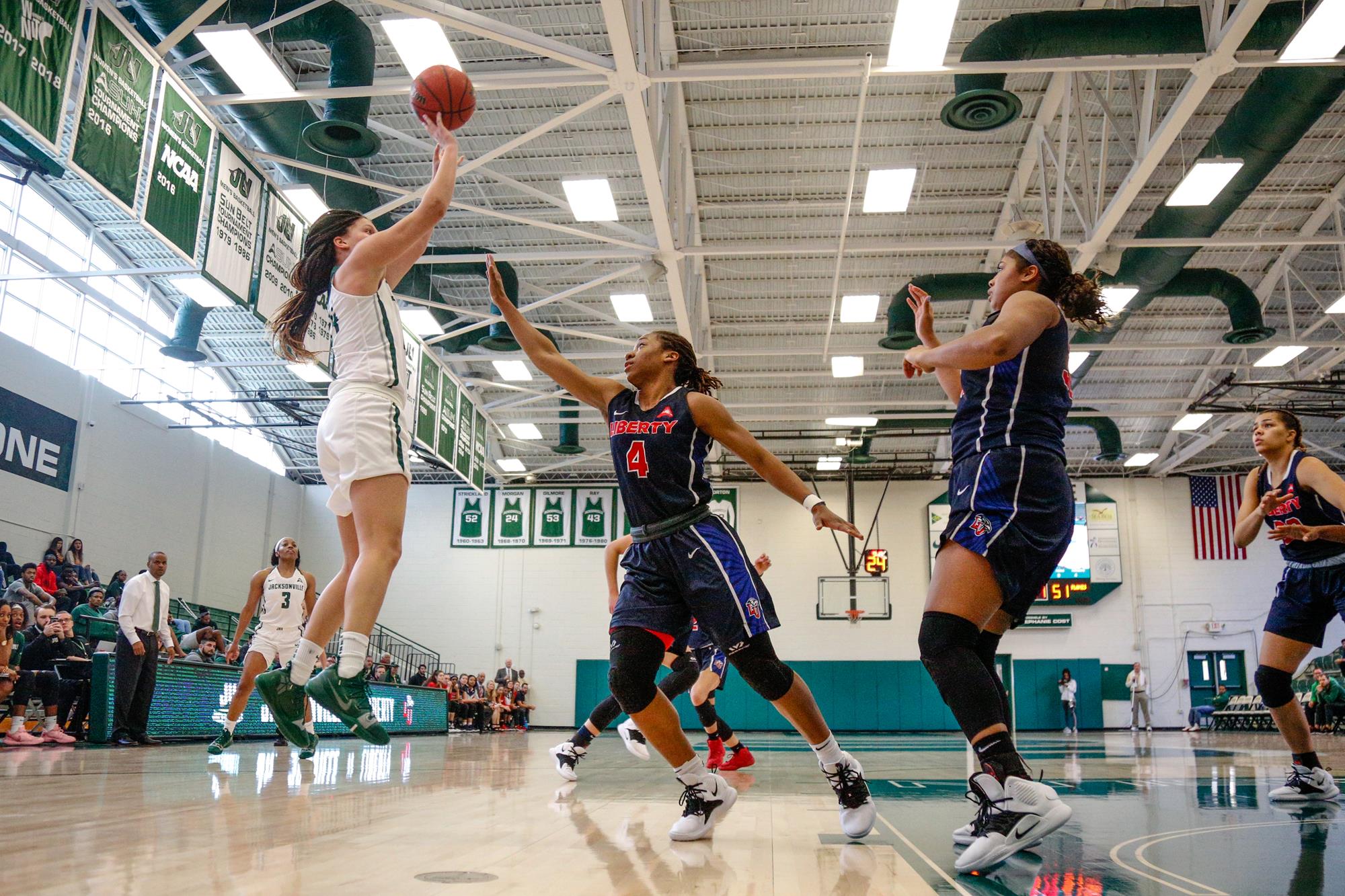 Jasmyn Brown - 2018-19 - Women's Basketball - Jacksonville University