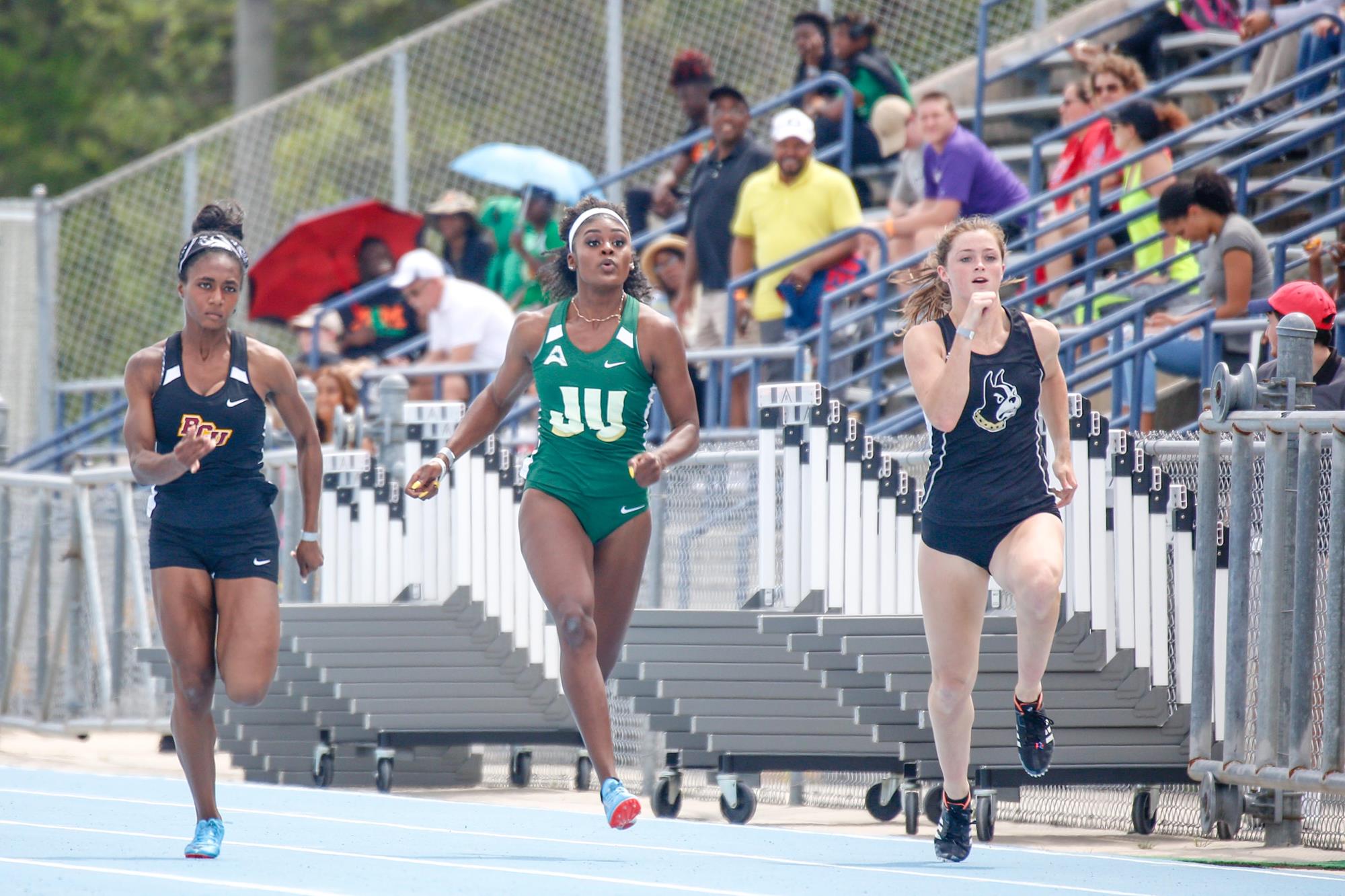 Shalah Smiling - 2021 - Track and Field - Jacksonville University