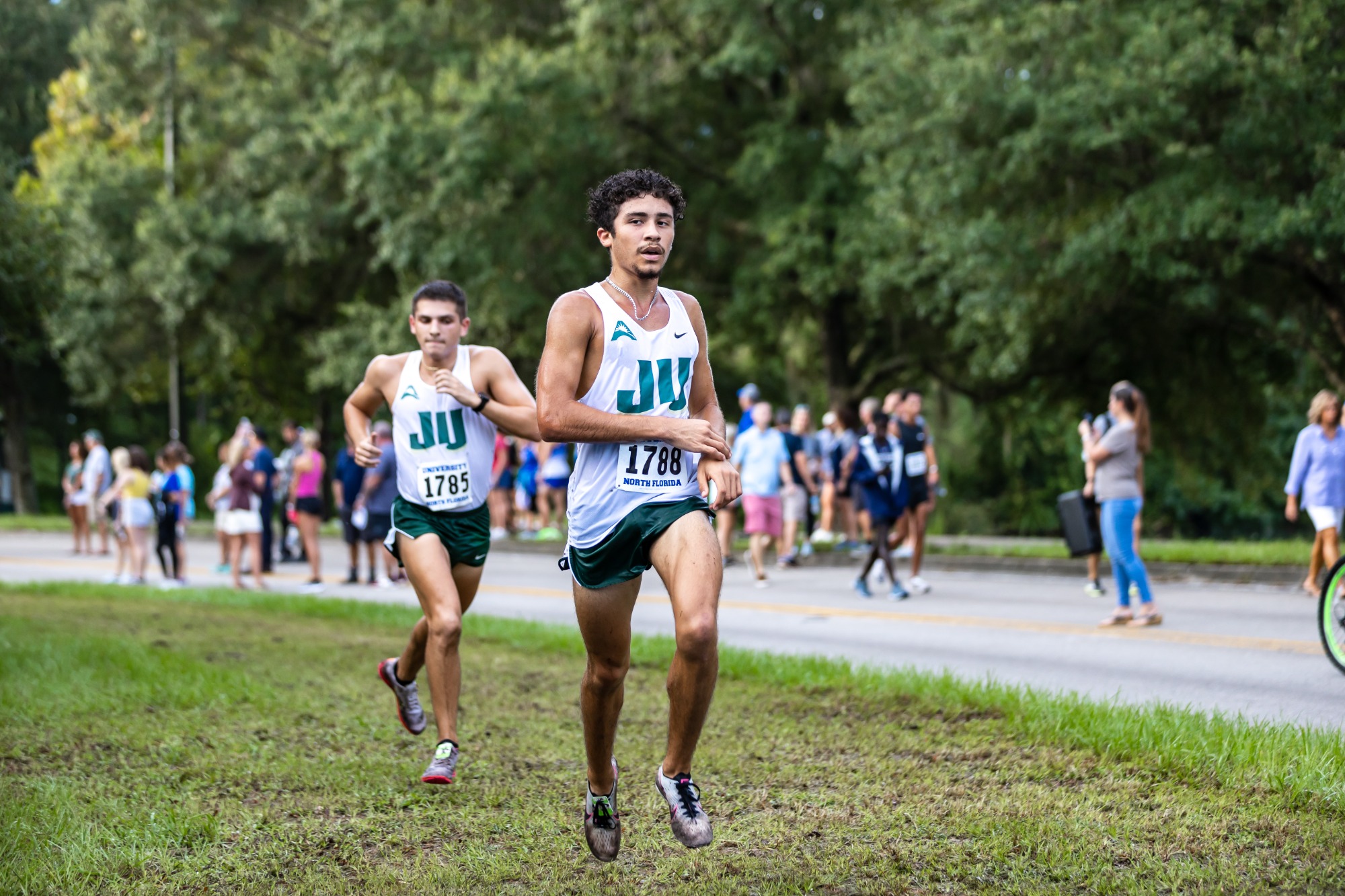 Four Dolphins Finish in the Top 100 at the USF XC Invitational ...