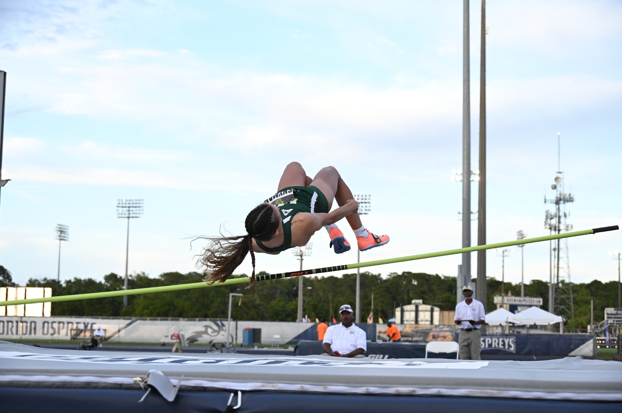 Synman Qualifies for NCAA Indoor Nationals - Jacksonville University