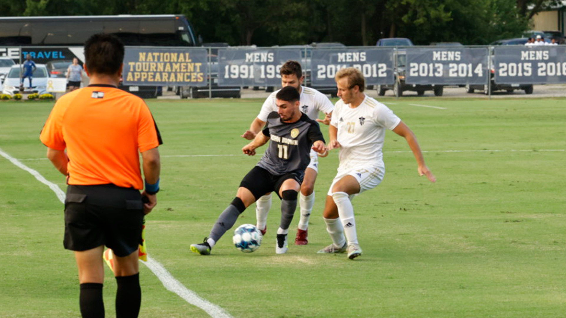 Oklahoma Wesleyan Rallies after Three Straight Golden Eagle Leads ...