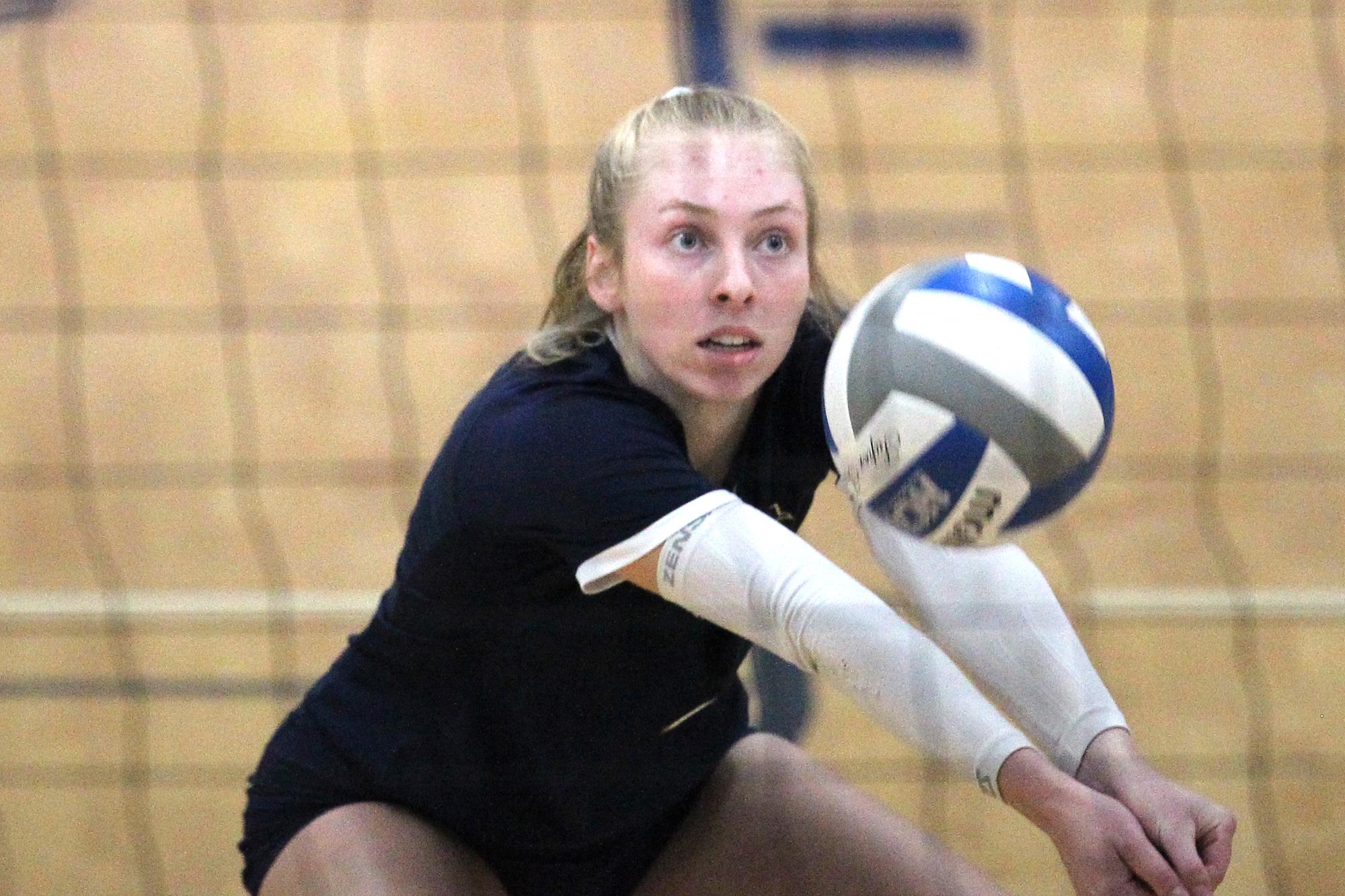 Lexi MacDonald - Volleyball - John Carroll University Athletics