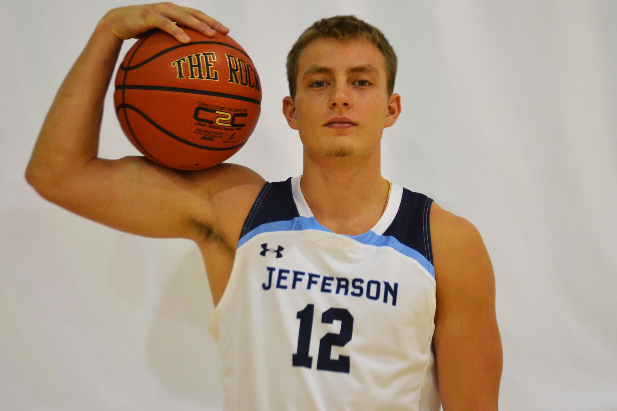 Nick Ovchinnikoff - 2021-22 - Men's Basketball - Jefferson University