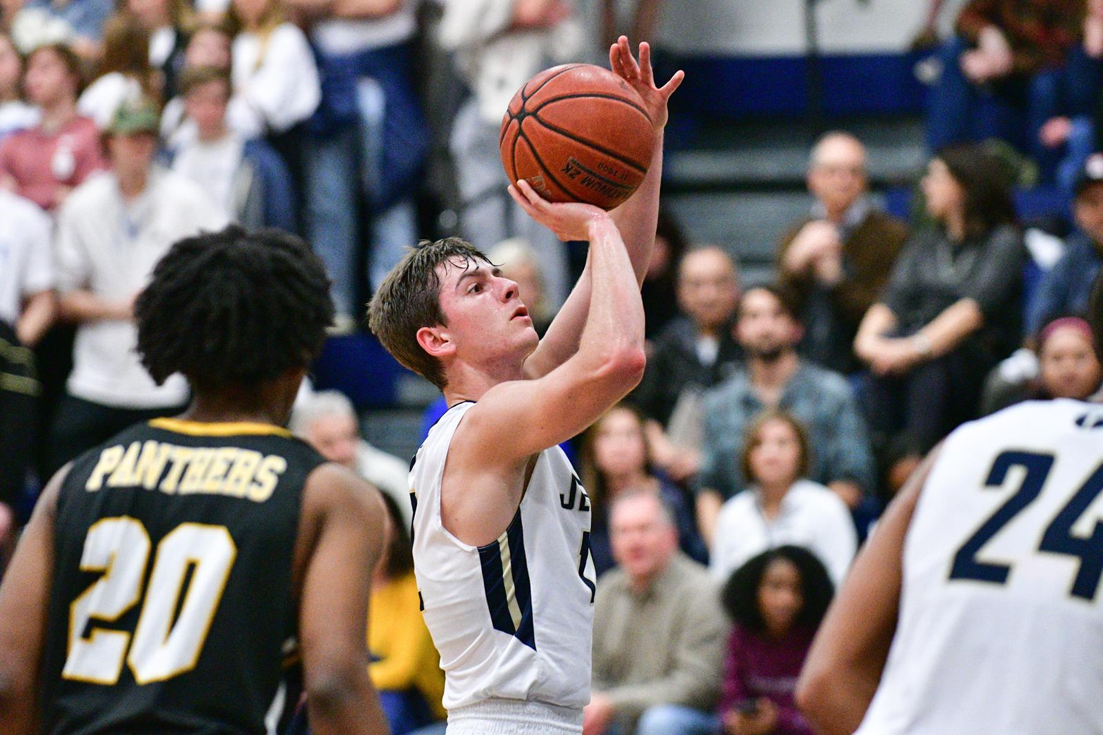 Connor Wilson - 2018-19 - Basketball - Varsity - Jesuit Dallas Athletics