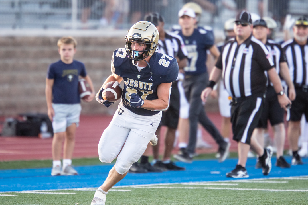 Rangers Dominate First Half, Score 38-7 Win Over Hebron in Season ...