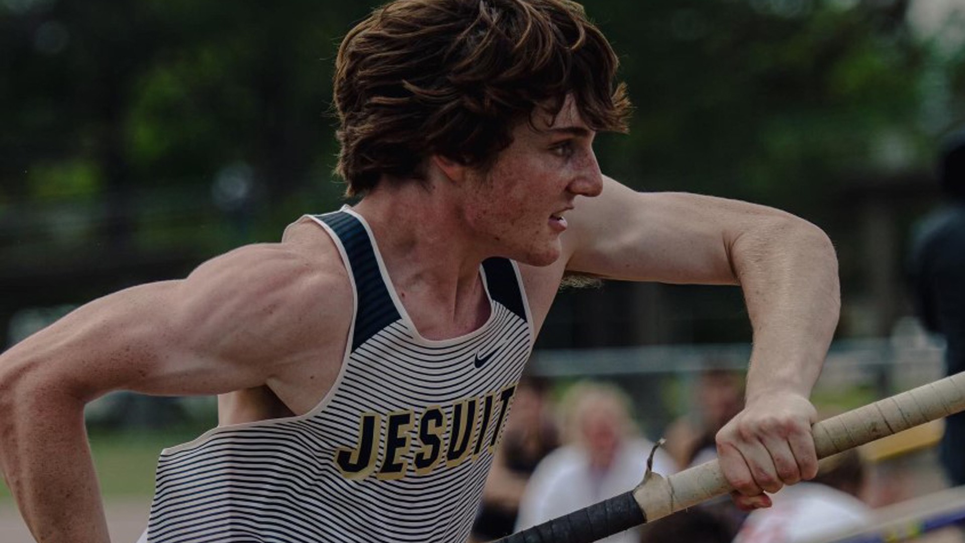 Jesuit 4x800 Relay Team Sets School Record at Bluebonnet Invite ...