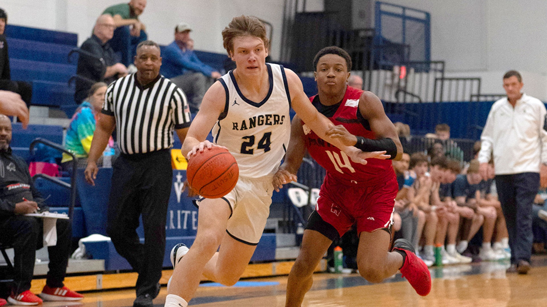 Jesuit Falls to Highland Park at Walsh Gym - Jesuit Dallas Athletics