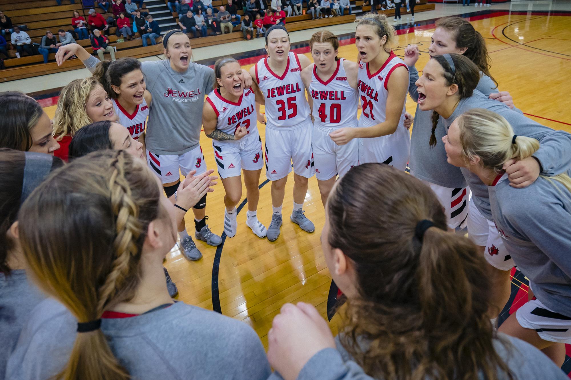 Sydney Offield - Women's Basketball - William Jewell College Athletics