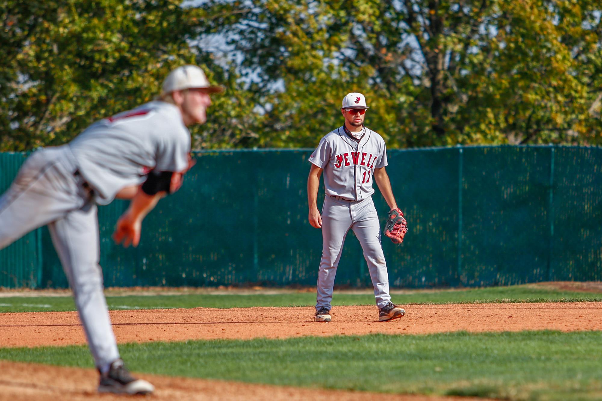 Baseball Sweeps UMSL for First GLVC Wins - William Jewell College Athletics