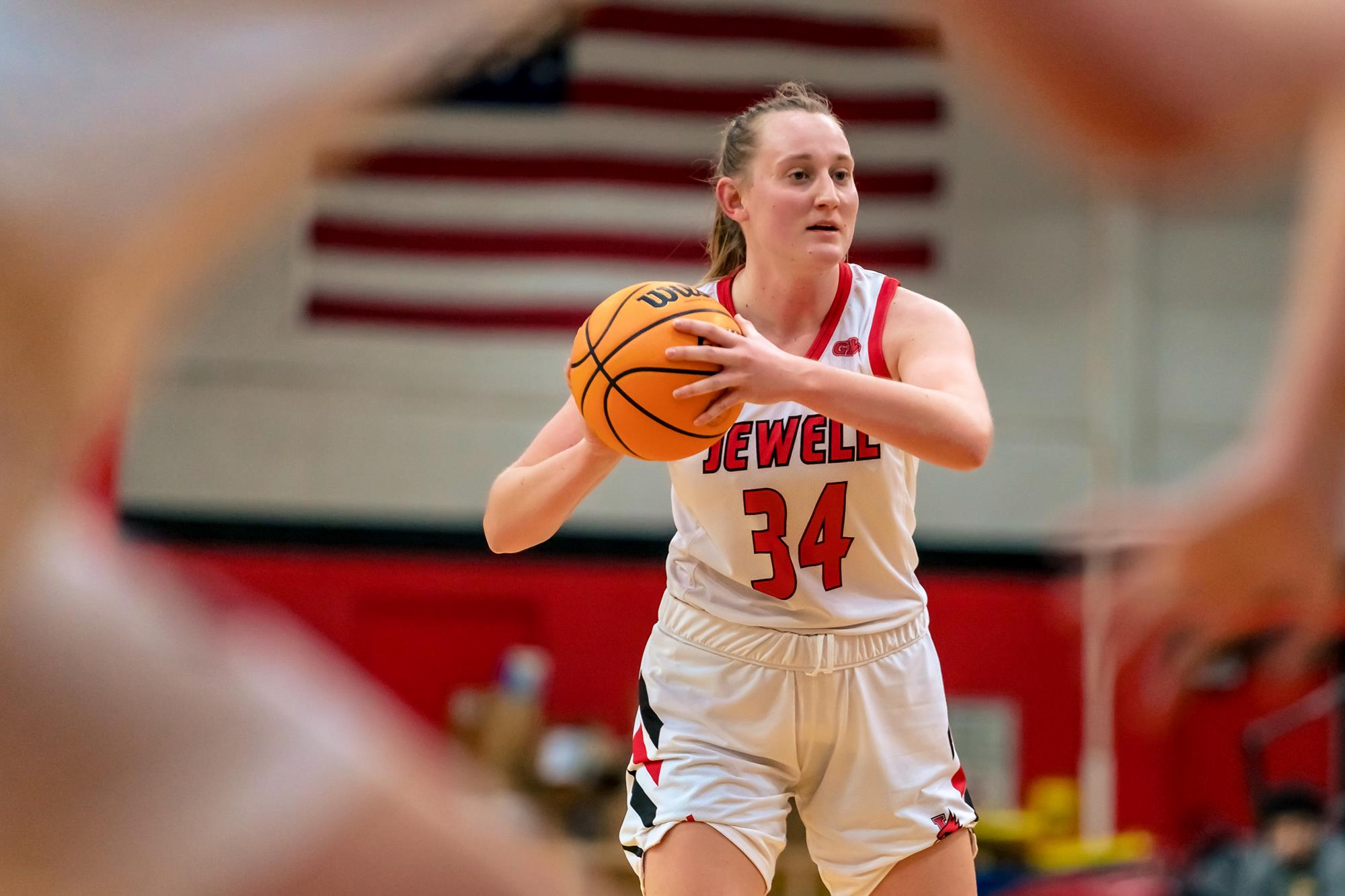 Lea Finn - Women's Basketball - William Jewell College Athletics