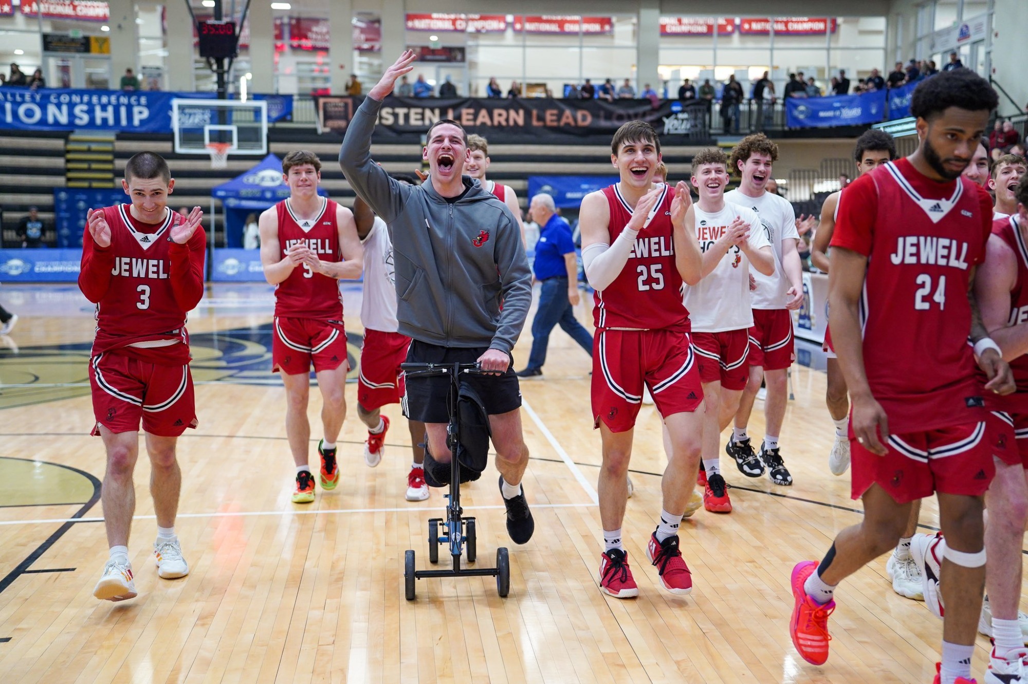 Cardinals Upset Top Seed, No. 23 Ranked UIndy to Advance to First GLVC ...