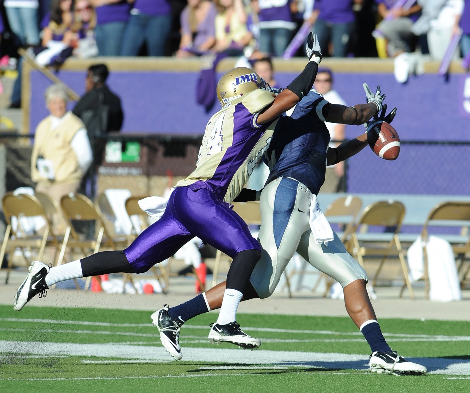 Taveion Cuffee - Football - James Madison University Athletics