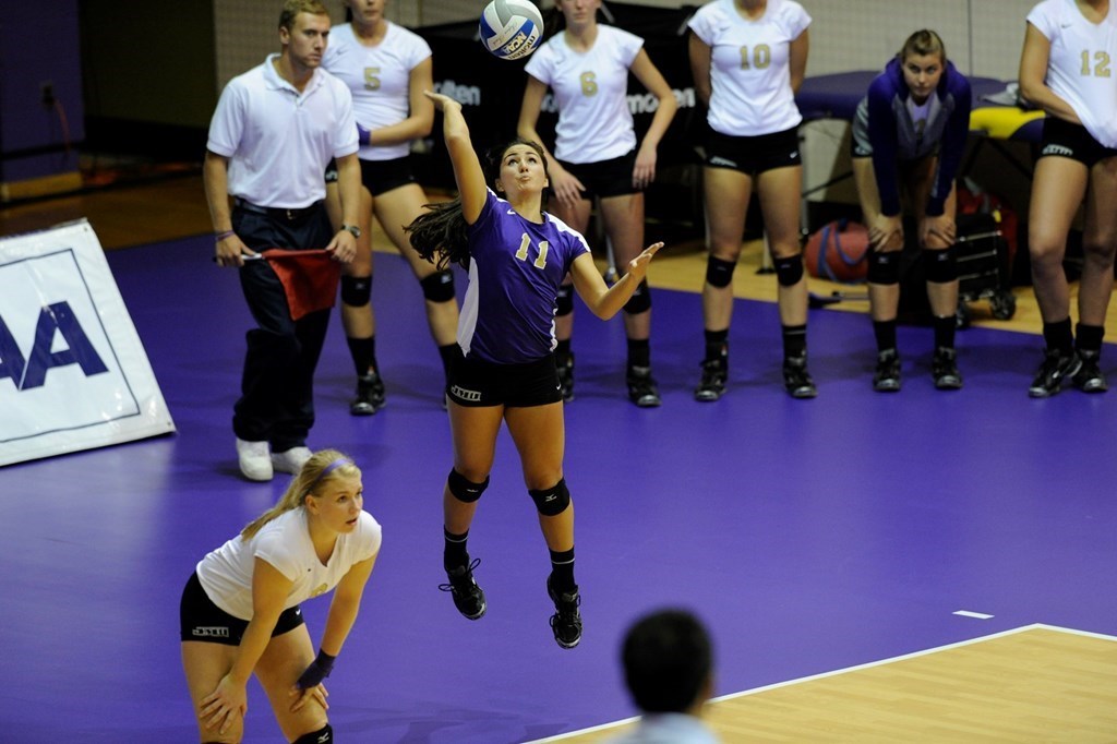 Sierra Hahn-Ventrell - Volleyball - James Madison University Athletics
