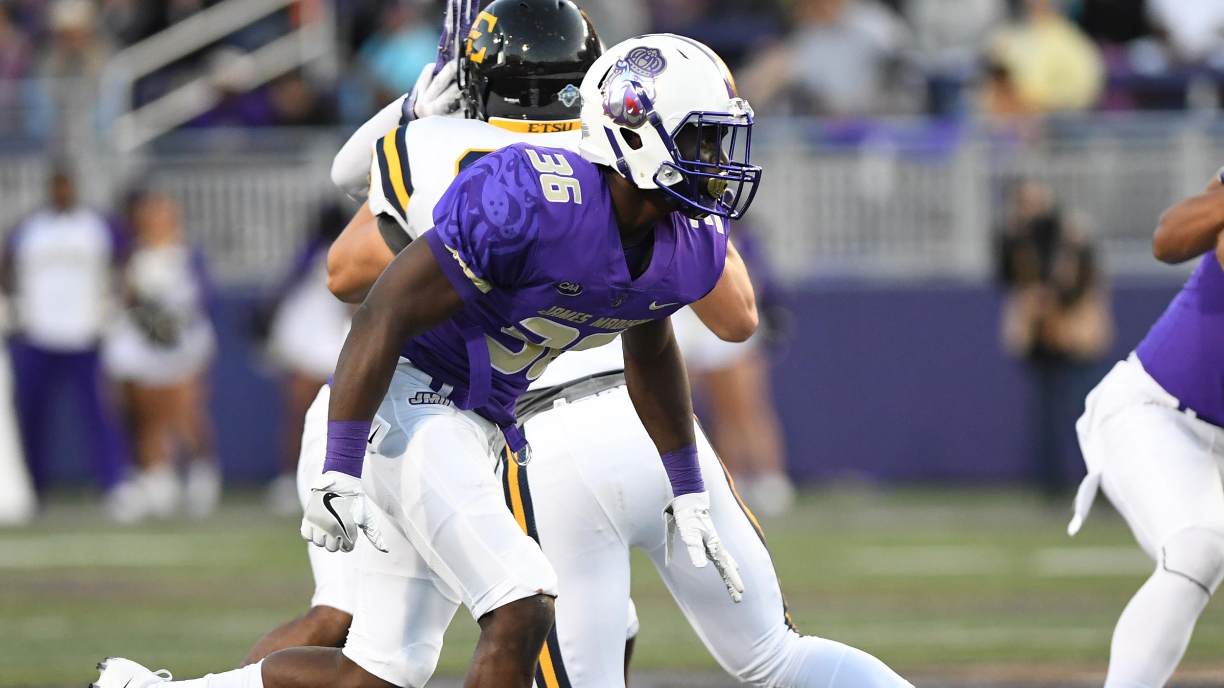 Robert Carter Jr. - Football - James Madison University Athletics