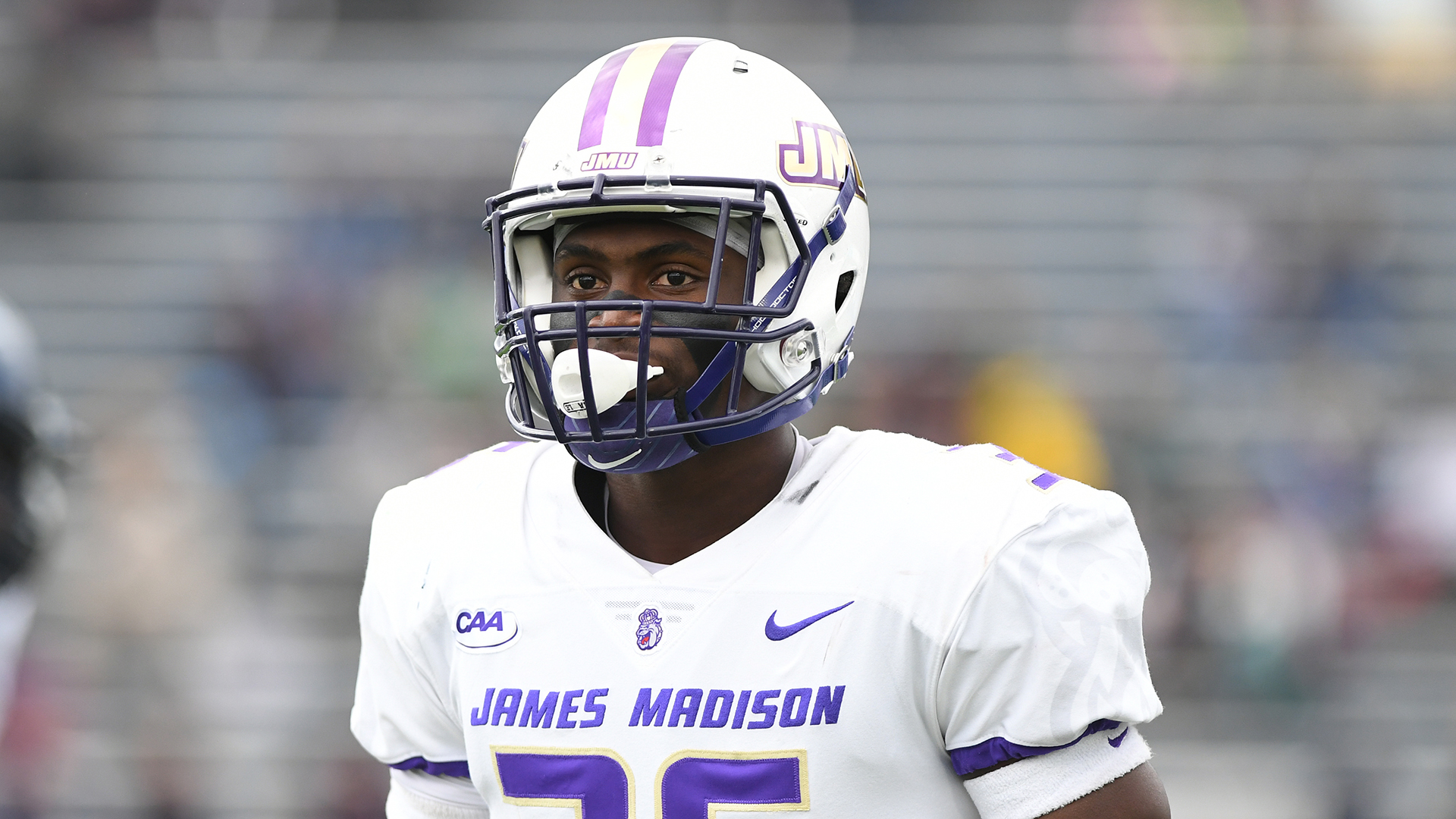 Robert Carter Jr. - Football - James Madison University Athletics