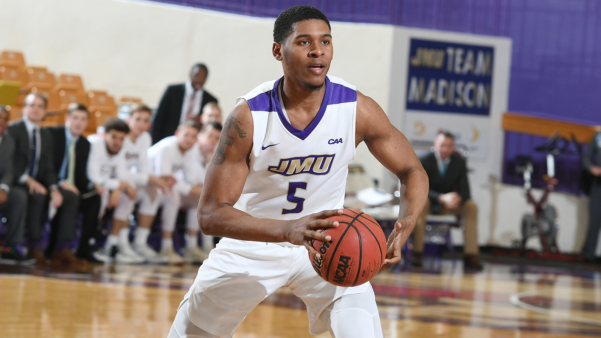 Darius Banks - Men's Basketball - James Madison University Athletics