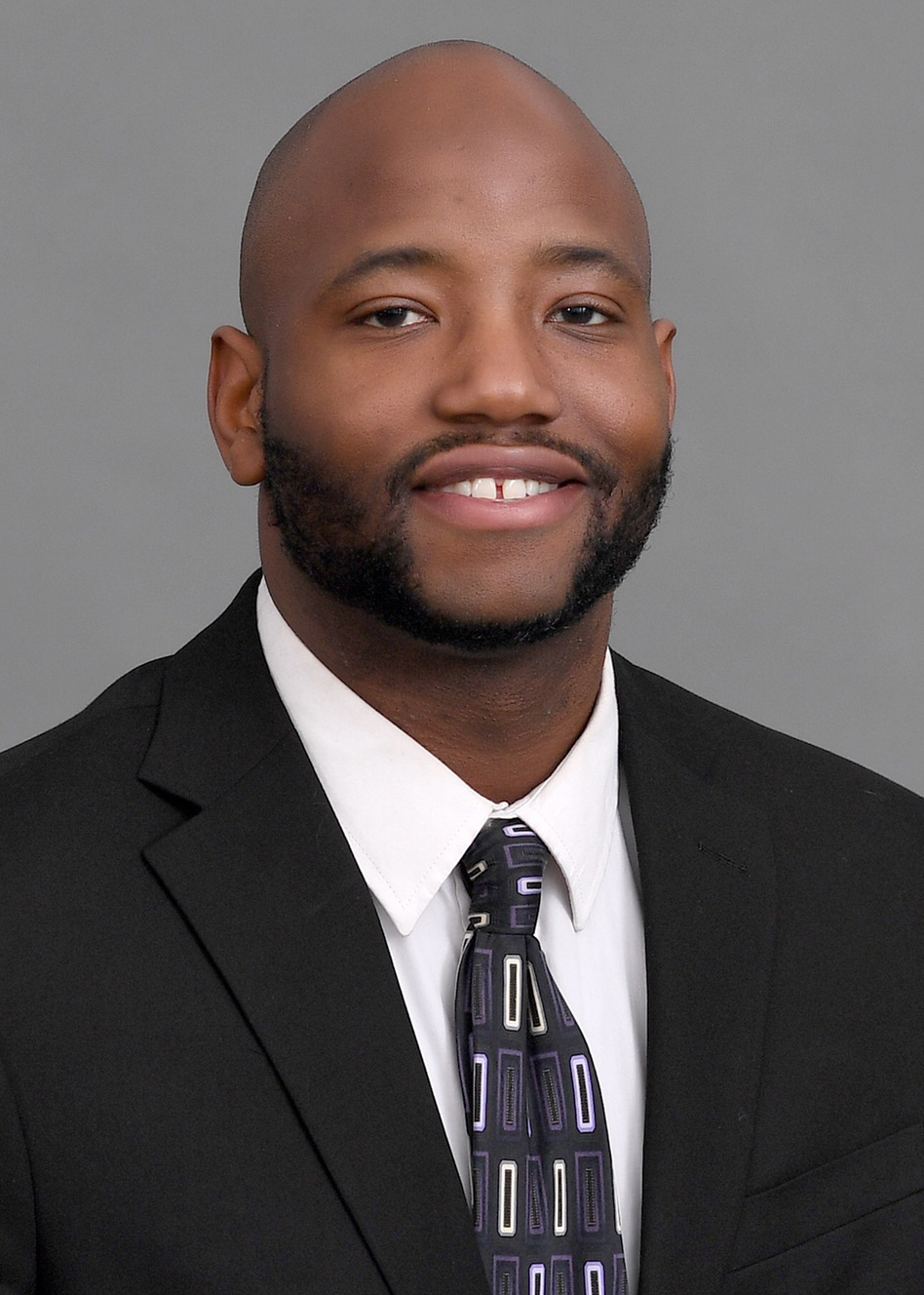 Marcus Hall-Oliver - Football Coach - James Madison University Athletics