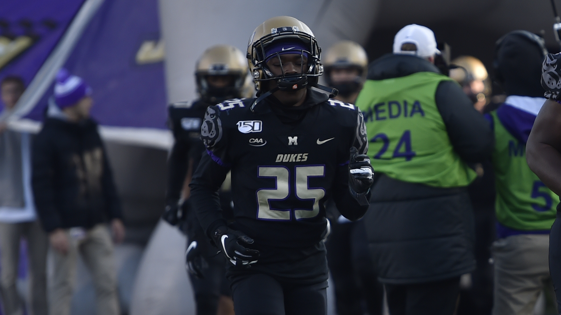 Jonathan Broadnax - Football - James Madison University Athletics