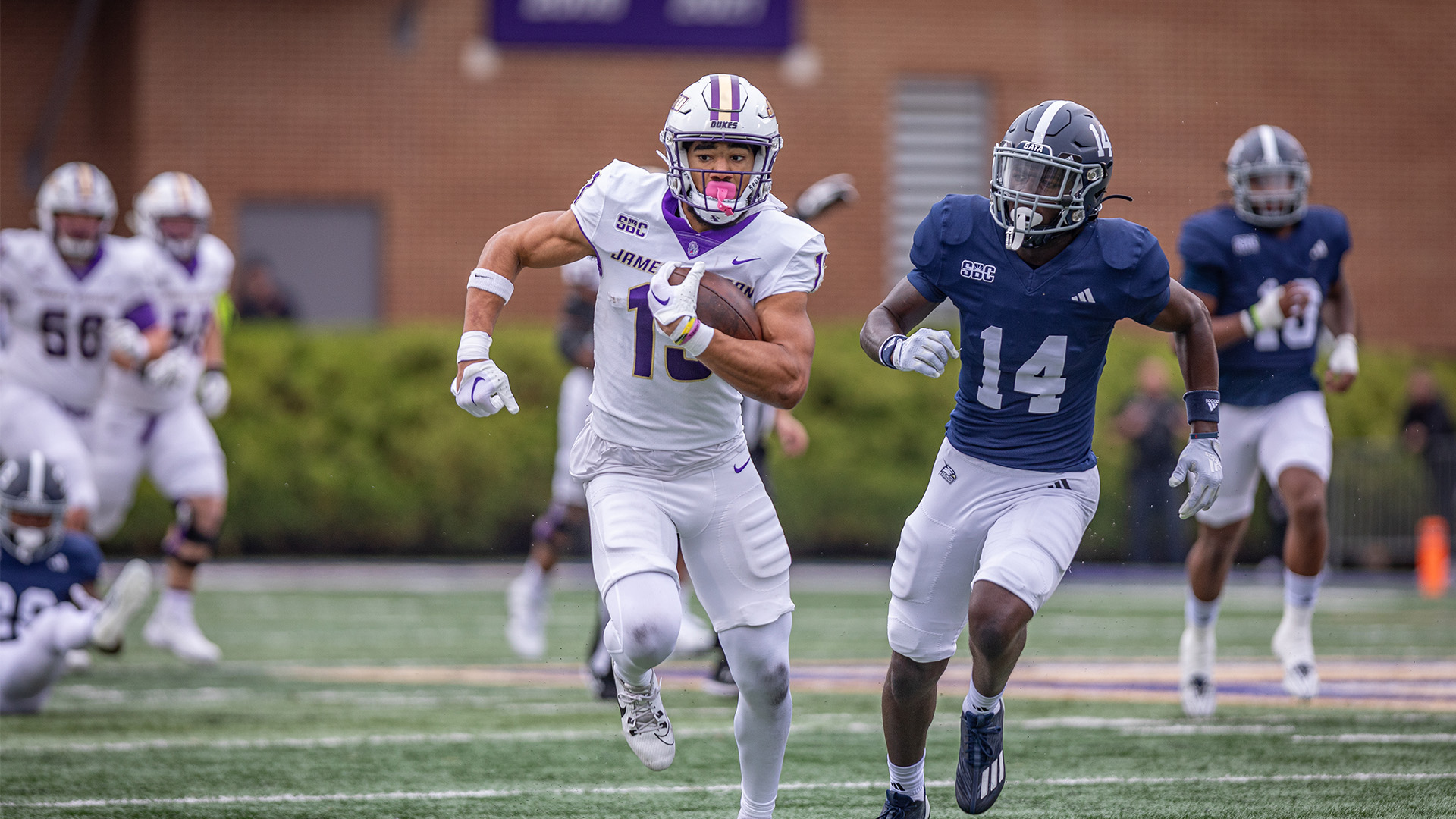 Elijah Sarratt - Football - James Madison University Athletics