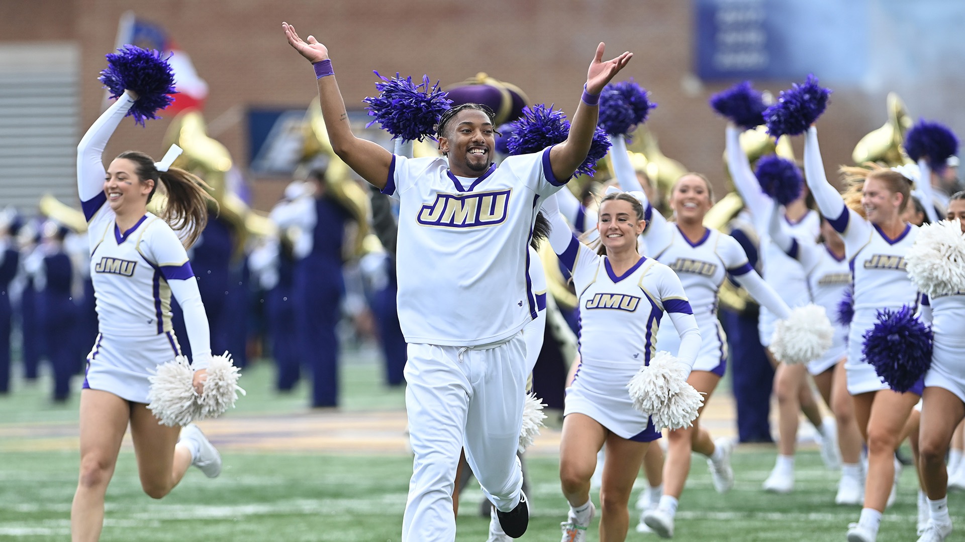 JMU Cheerleading Tryout Information - James Madison University Athletics