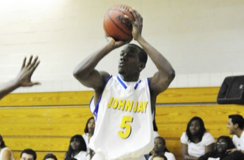 Isaiah Holman - Men's Basketball - John Jay College Athletics