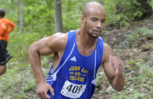 Frederick De La Rosa - Men's Cross Country - John Jay College Athletics