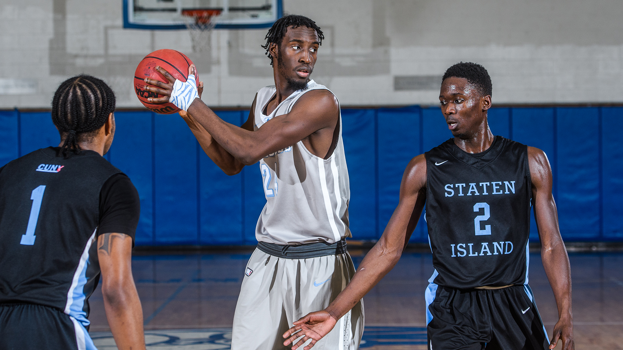Hakeem Animashaun - Men's Basketball - John Jay College Athletics