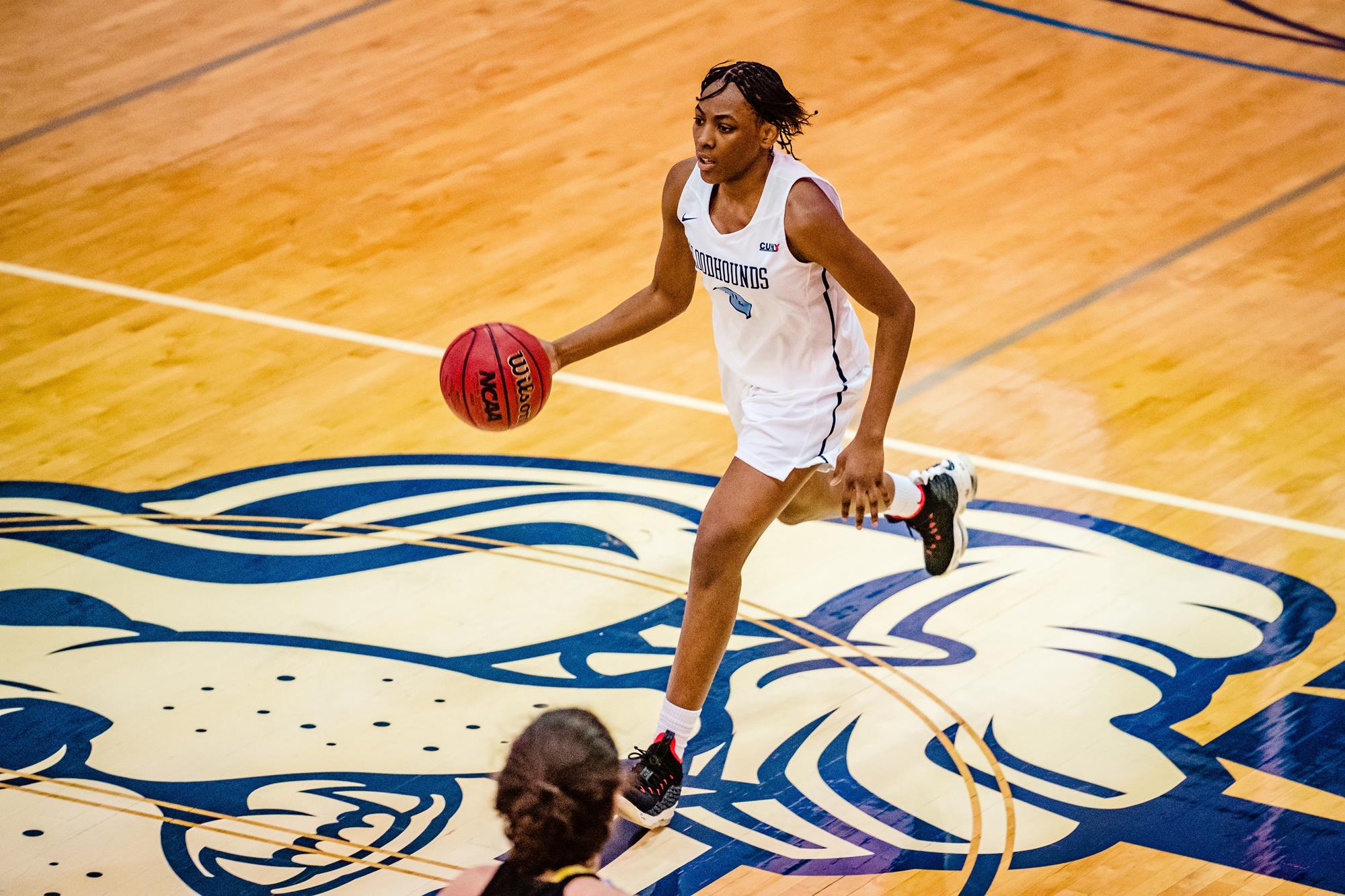 Nyasha Howard - Women's Basketball - John Jay College Athletics