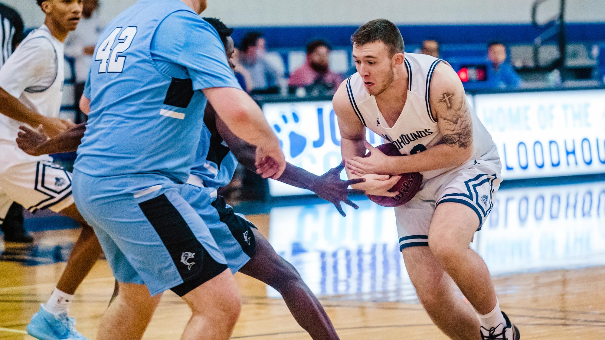 Connor Braat - Men's Basketball - John Jay College Athletics