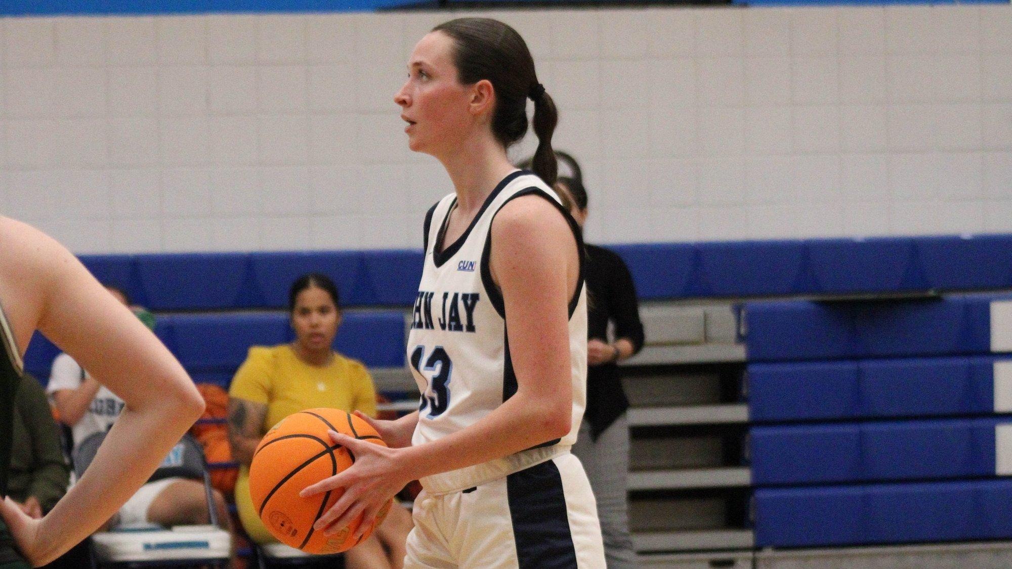 Kamryn Hammond - Women's Basketball - John Jay College Athletics