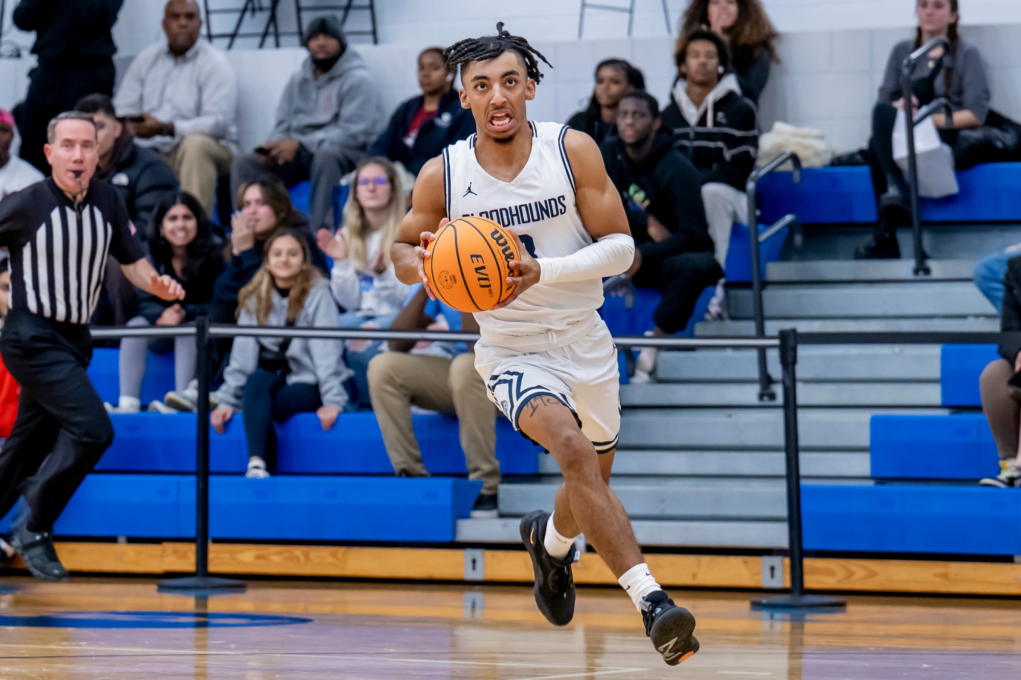 Men's Basketball Edged On The Road By Saint Elizabeth, 90-87; Isaac ...