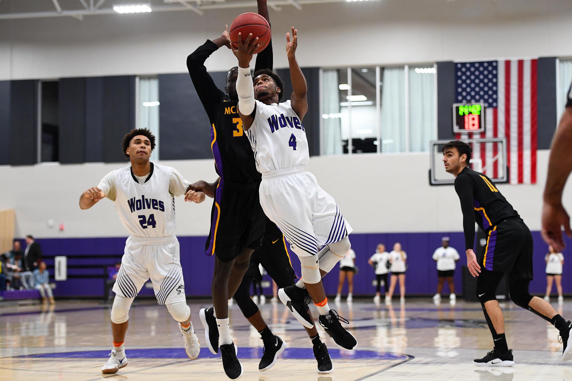 Jaylen Jones - Men's Basketball - Joliet Junior College Athletics