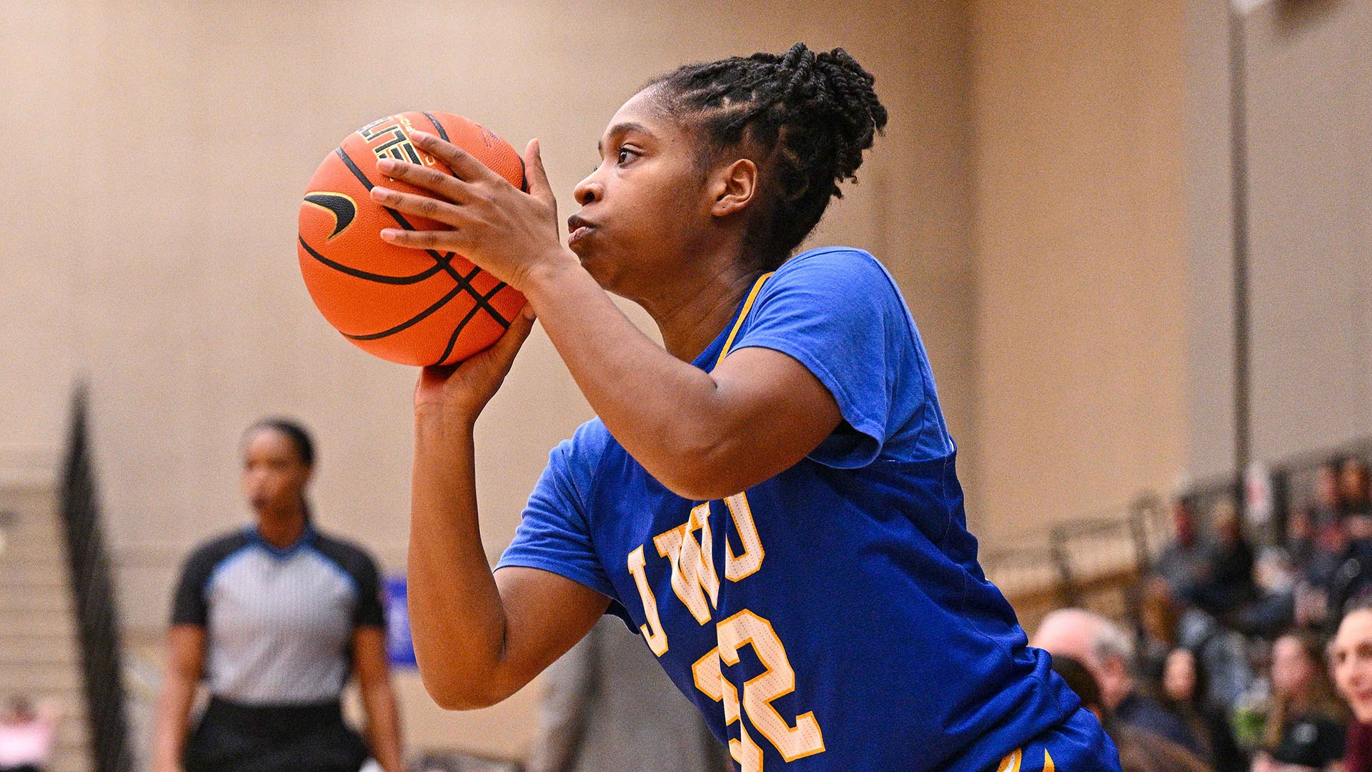 Women's basketball strolls to 76-47 win over Bengals - Johnson & Wales ...