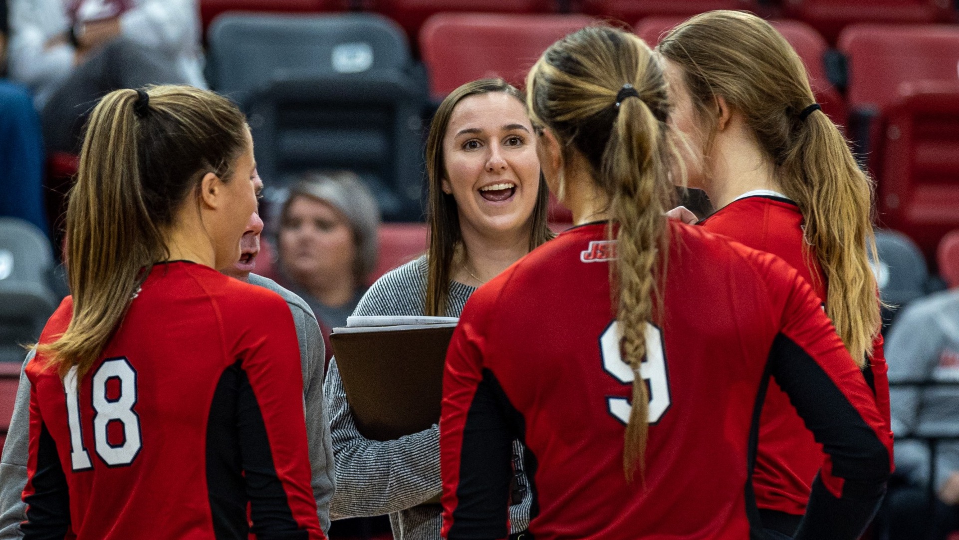 Claire Ochs - Volleyball - Jacksonville State University Athletics