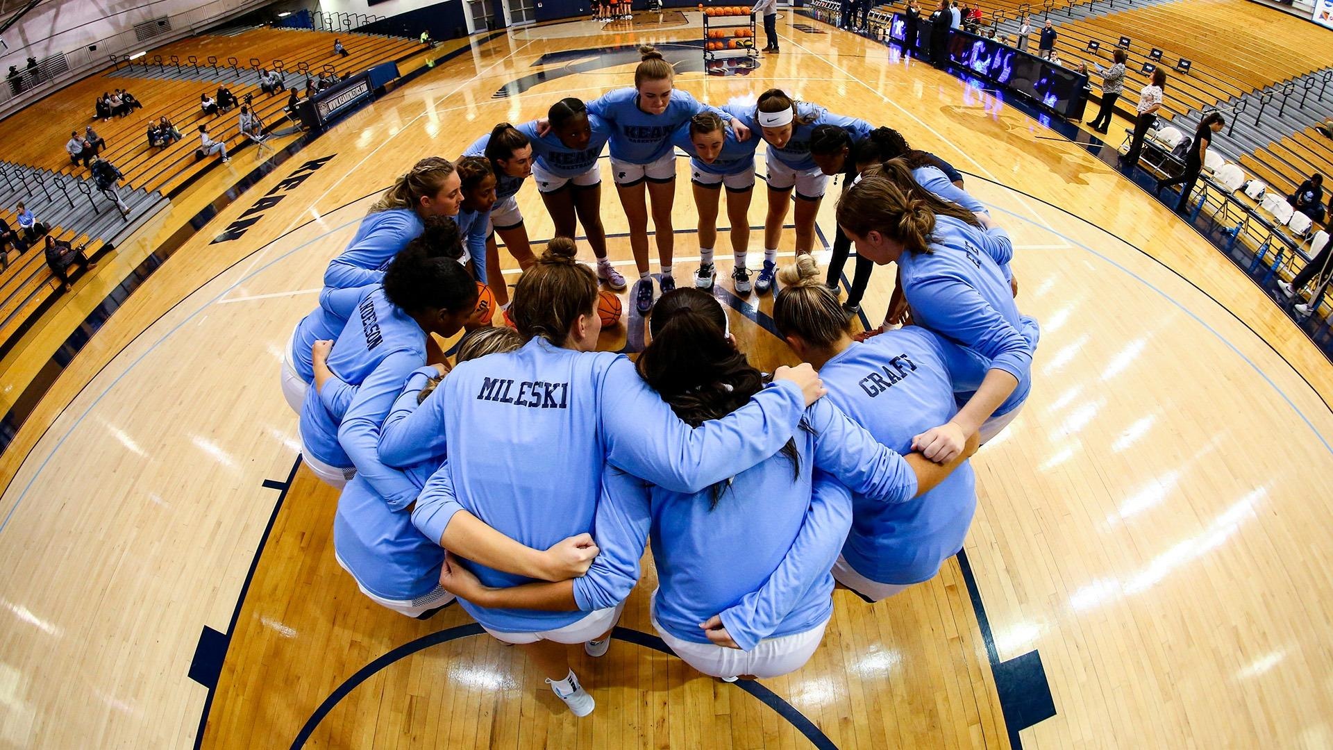 Ramapo Edges Women's Basketball in NJAC Action - Kean University