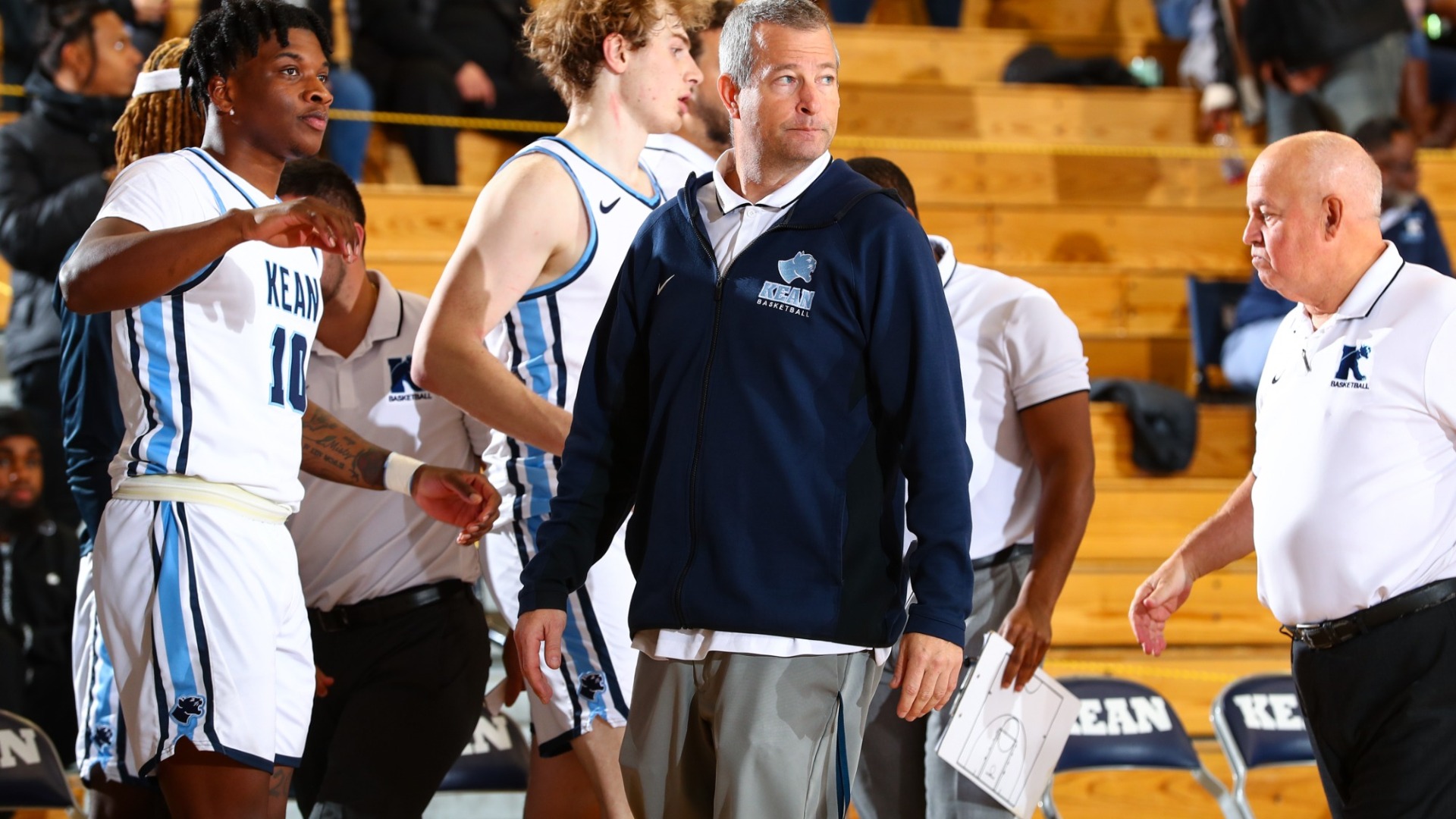 Men’s Basketball Drops NJAC Contest to Stockton - Kean University