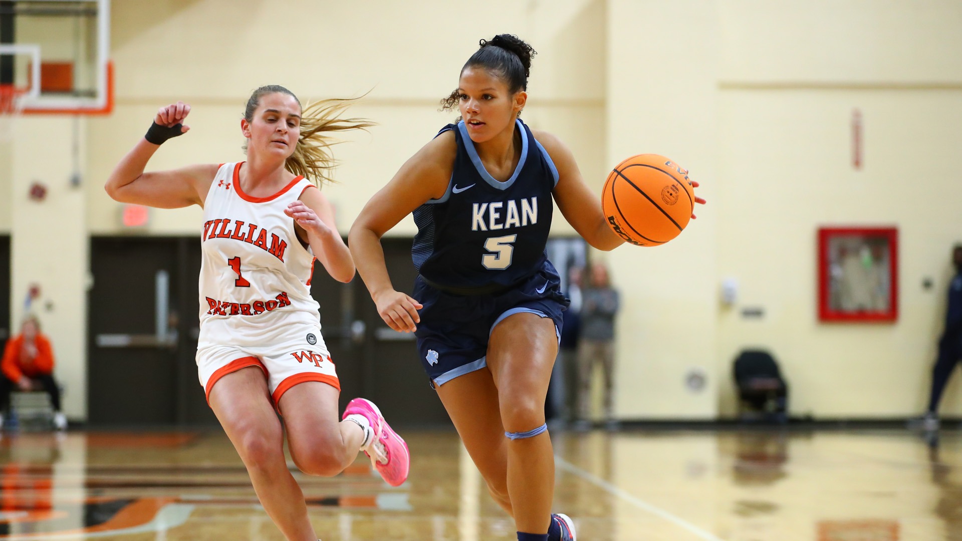 Women's Basketball Edges Ramapo - Kean University