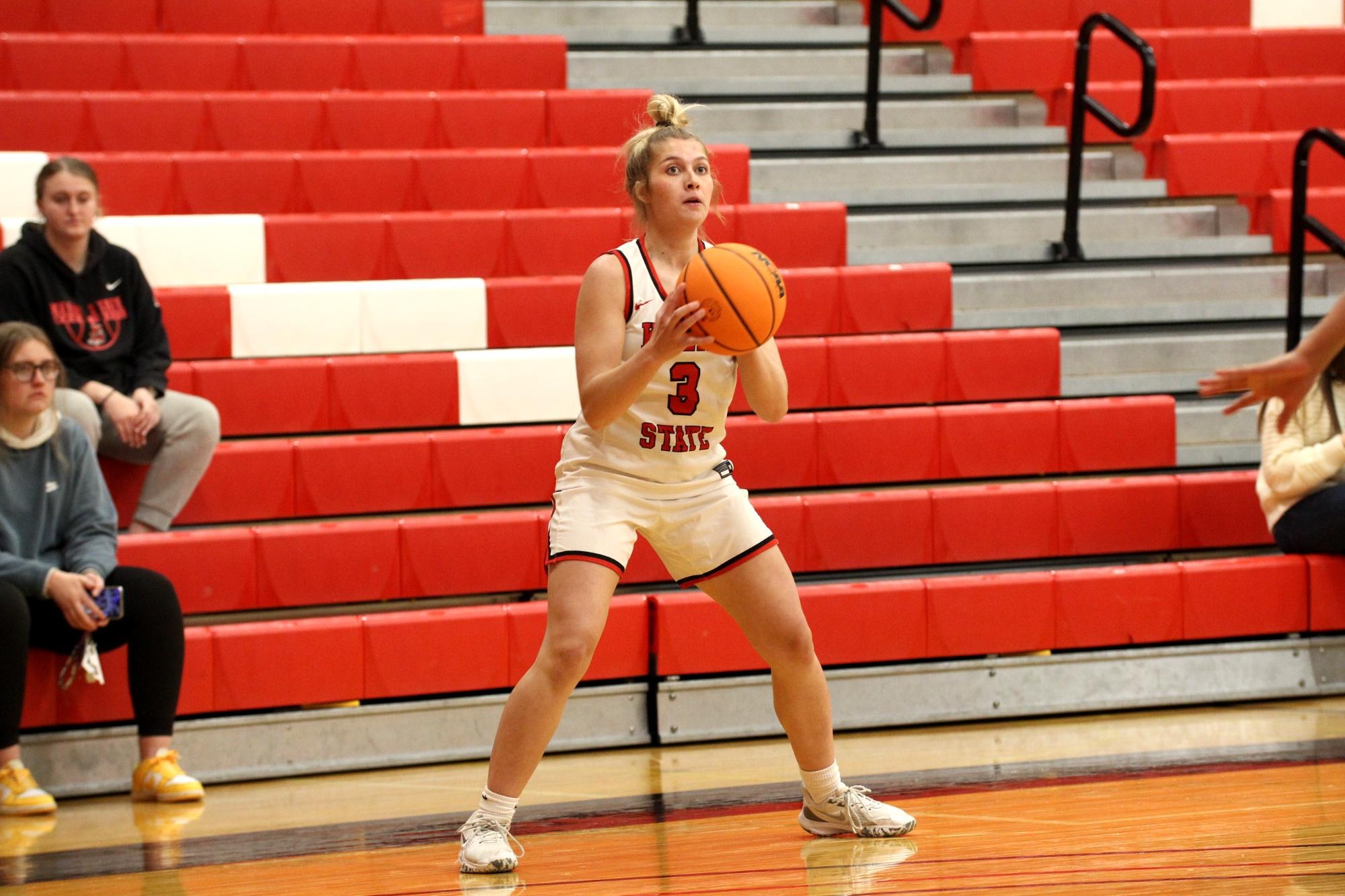 Julia Dessart - 2022-2023 - Women's Basketball - Keene State College